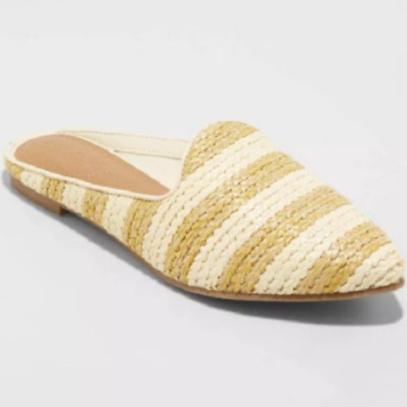 Universal Thread | Shoes | Universal Thread Violet Mules Beige | Poshmark